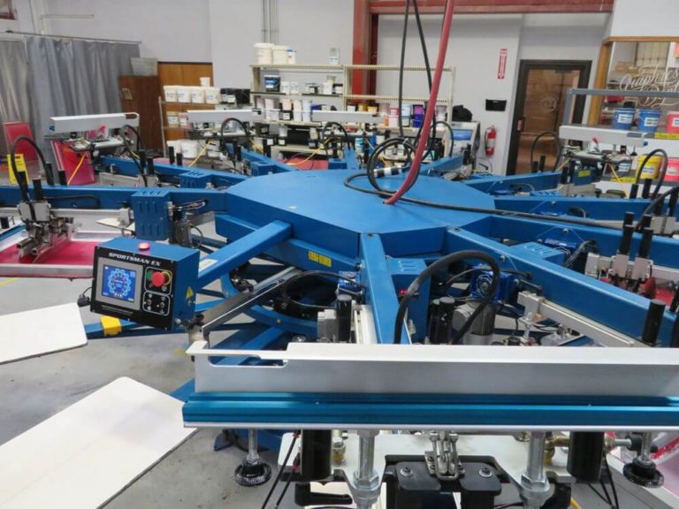 Heat Transfer vs. Screen Printing - A Comparison Guide